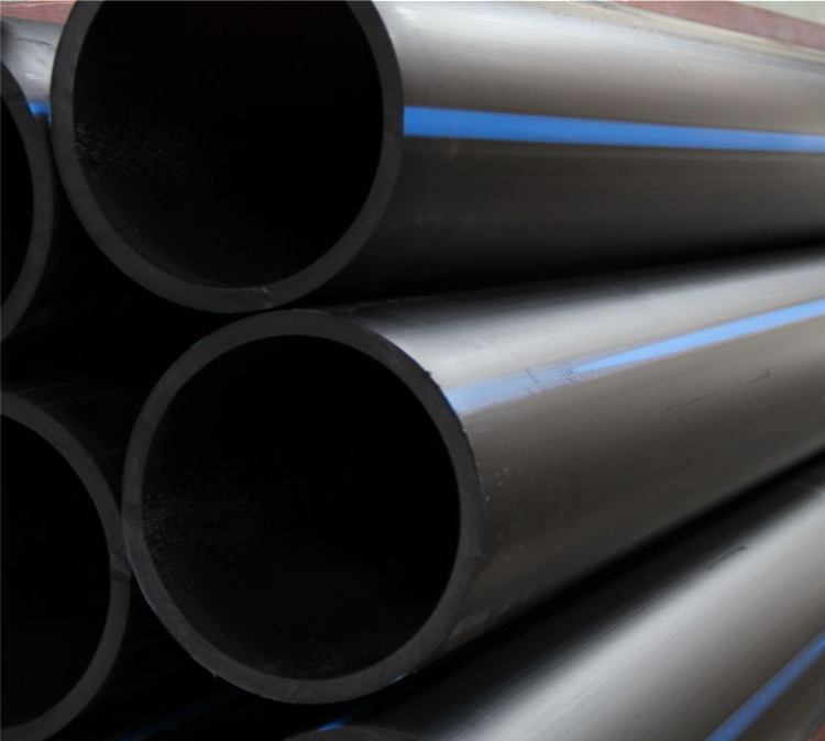 HDPE Pipes Stack – TOP PIPE